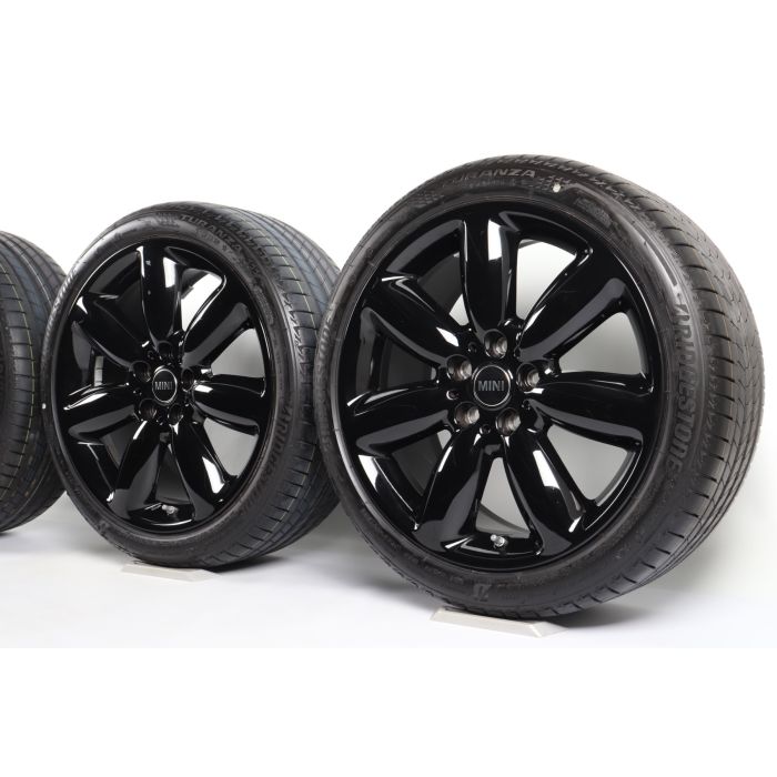 MINI Summer Wheels F54 Clubman 18 Inch Styling Star Spoke 521