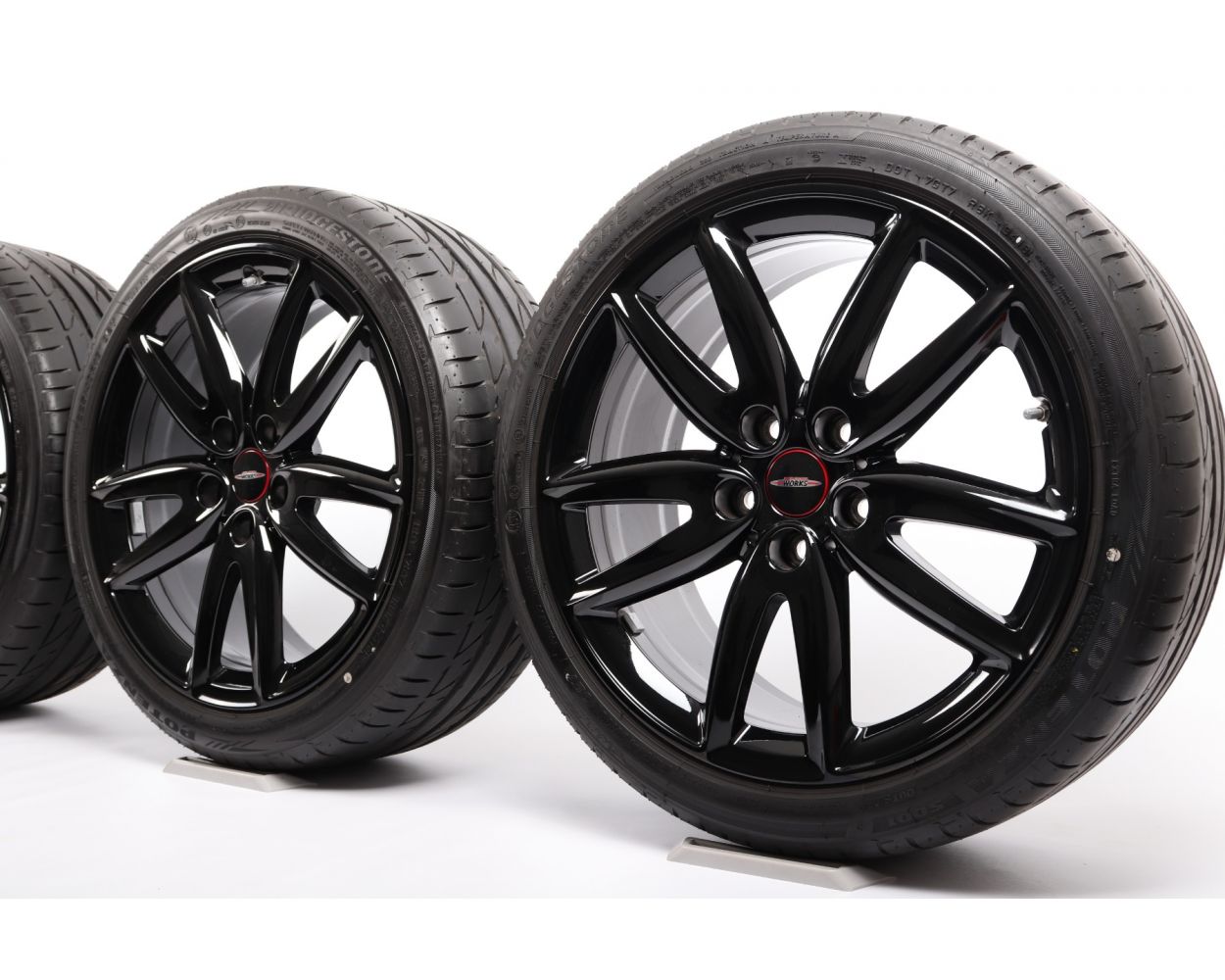MINI Summer Wheels F54 Clubman 18 Inch Styling JCW Grip Spoke 815