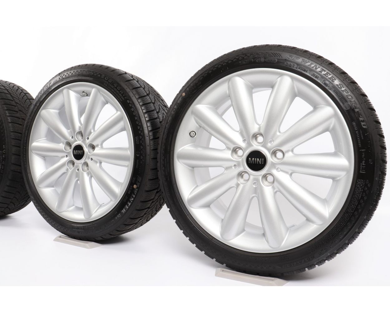 MINI Winterkompletträder F55 F56 F57 17 Zoll Styling Cosmos Spoke